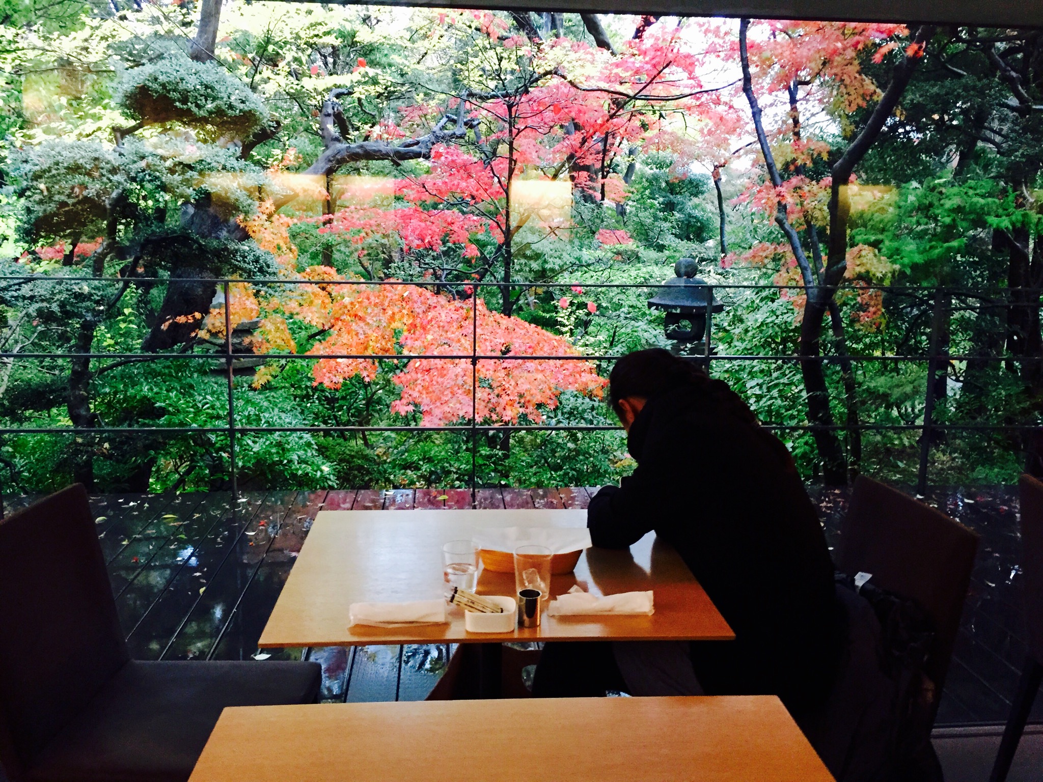 On the Scene … At the Beautifully Minimalist Nezu Cafe in Aoyama, Tokyo ...