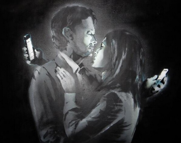 Breaking … New Mysterious Banksy “Mobile Lovers” Painting Confirmed in ...