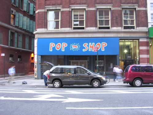 Last Days of Pop Shop, NYC 1 – GLOBAL GRAPHICA